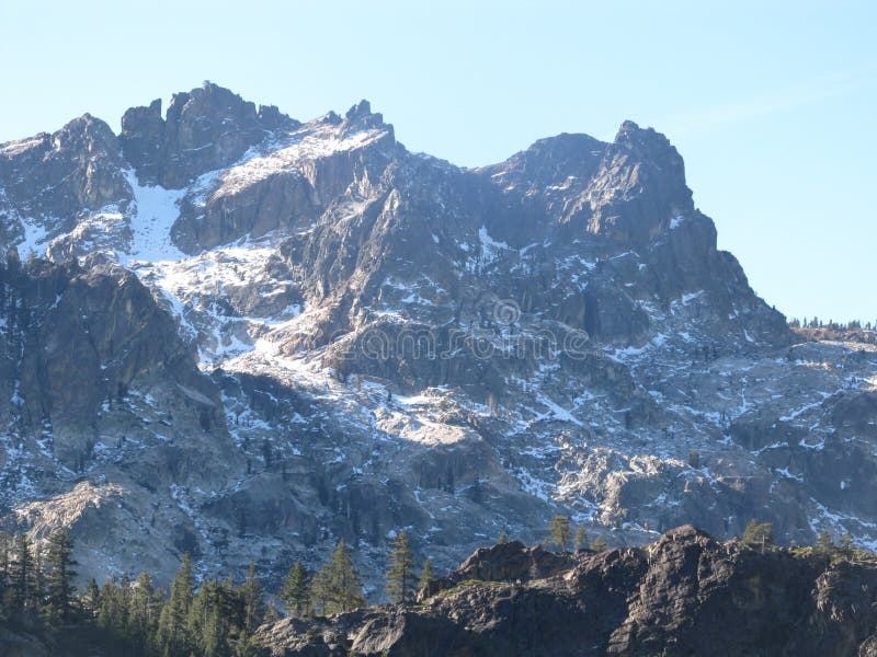 Sierra Buttes stock image. Image of snow, lookout, lakes - 27450151