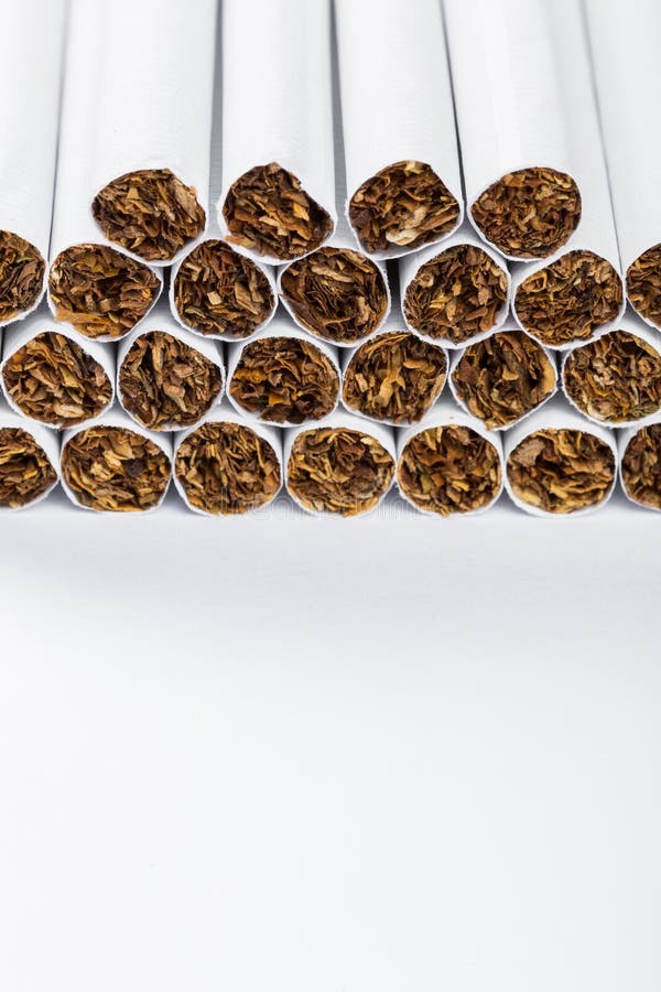 Het pak van de sigaret stock foto. Image of sigaret, gevaar - 64249480