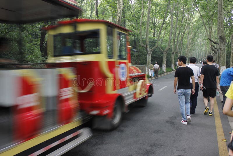 The sightseeing bus editorial image. Image of mausoleum - 42013995