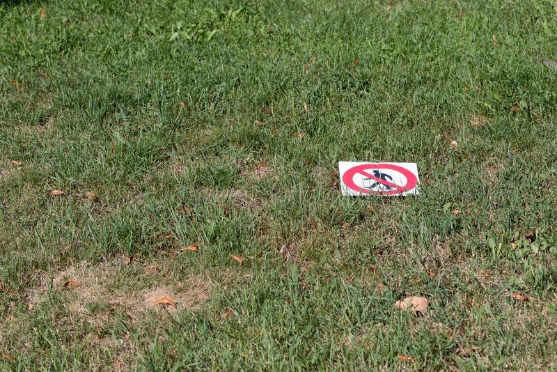 A Do Not Walk on the Grass Sign, Thrown on the Park Lawn Stock Image ... A Do Not Walk on the Grass Sign, Thrown on the Park Lawn Stock Image ...