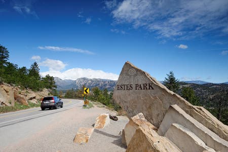 Sign of Estes Park editorial photo. Image of park, tourist - 20077806