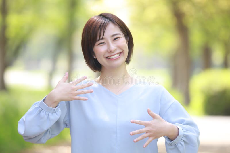 Sign Language "fun" "happy" Stock Image - Image of yellow, clothing ...