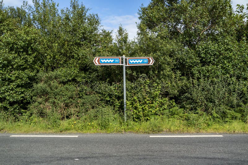 The Sign Points To a Discovery Point on the Wild Atlantic Way Stock ...