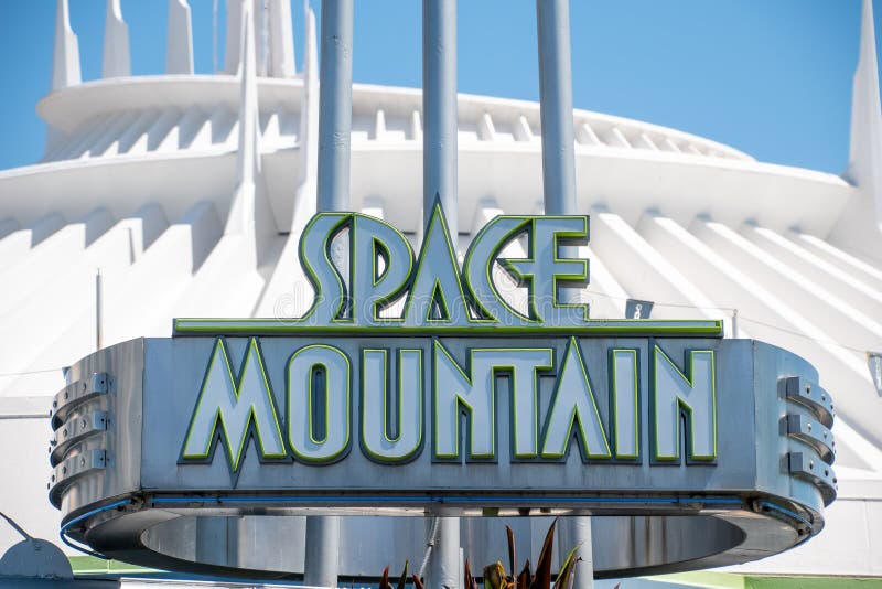 Sign for Space Mountain editorial image. Image of daytime - 163229840