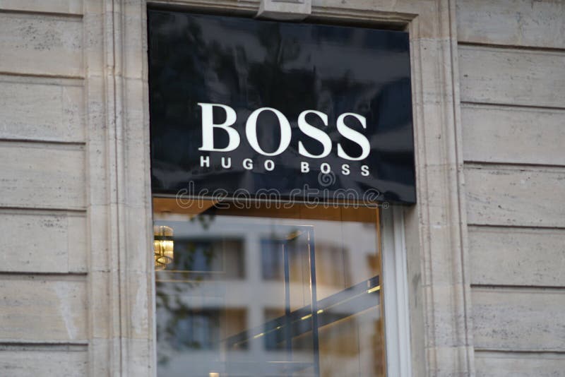 Signage de Hugo Boss imagem editorial. Imagem de projeto - 106851640
