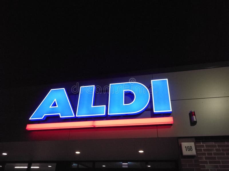 Signage Do Supermercado De Aldi Foto de Stock Editorial - Imagem de ...