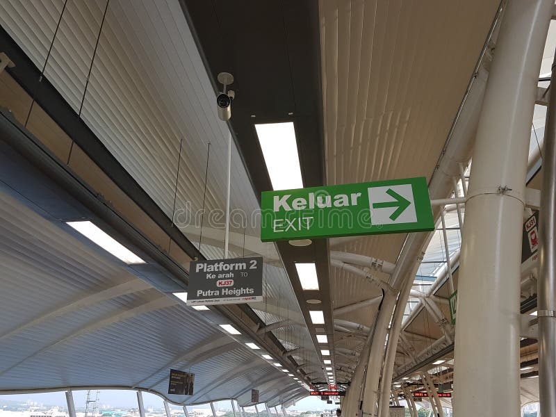 Signage at Train Station editorial stock photo. Image of signage - 75129828