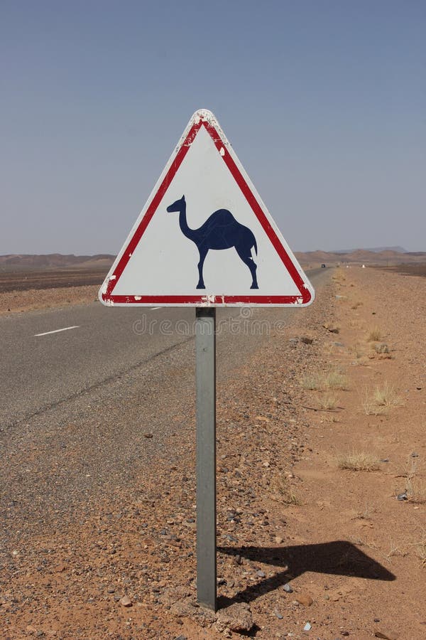 724 Photos de Panneau Routier Au Maroc - Photos de stock gratuites et ...