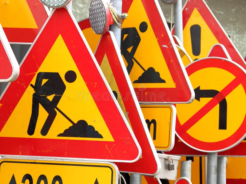 Signes de route photo stock. Image du fond, limite, vitesse - 27044878