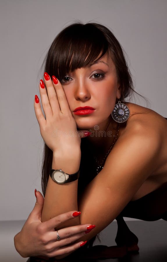 Signora di Beautifful immagine stock. Immagine di bello - 12968315