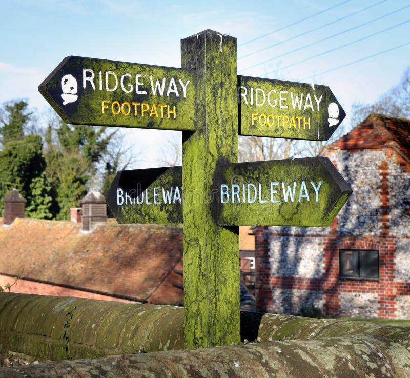 Footpath Sign Picture. Image: 19090311