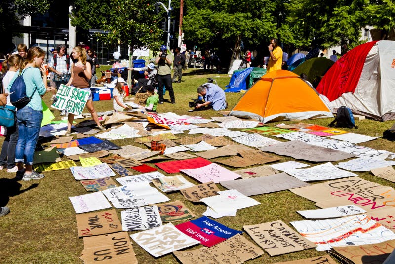 Occupy Wall Street Protest editorial photography. Image of wallstreet ...
