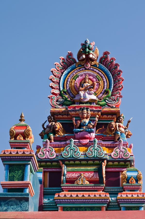 Sikhara del templo foto de archivo. Imagen de hinduismo - 18768990