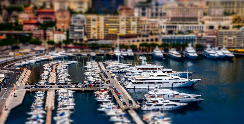 Monaco hamn arkivfoto. Bild av vatten, monaco, byggnader - 32819810