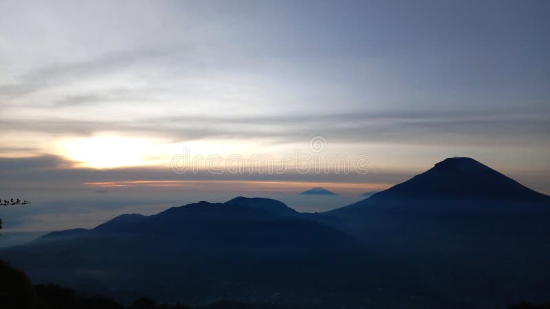 Sikunir Hills Dieng Java Indonesia Stock Photo - Image of indonesia ...