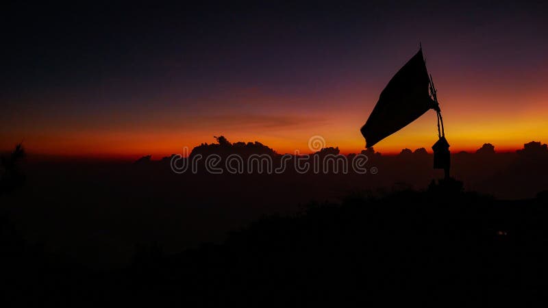 Silhouette Flag Fluttering Wind Against Dusk Sky Backdrop Stock Photos ...