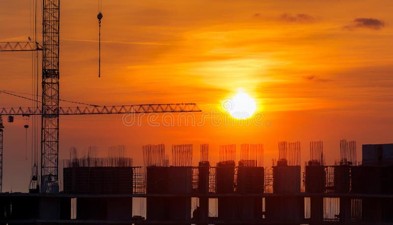 Silhouette. Sunset at the Construction Site Stock Illustration ...