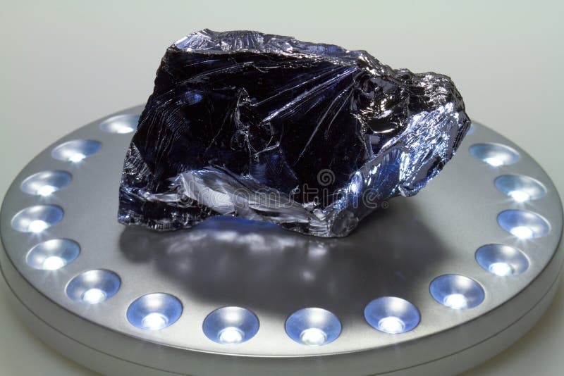 Silicio foto de archivo. Imagen de cristal, industria - 77049564