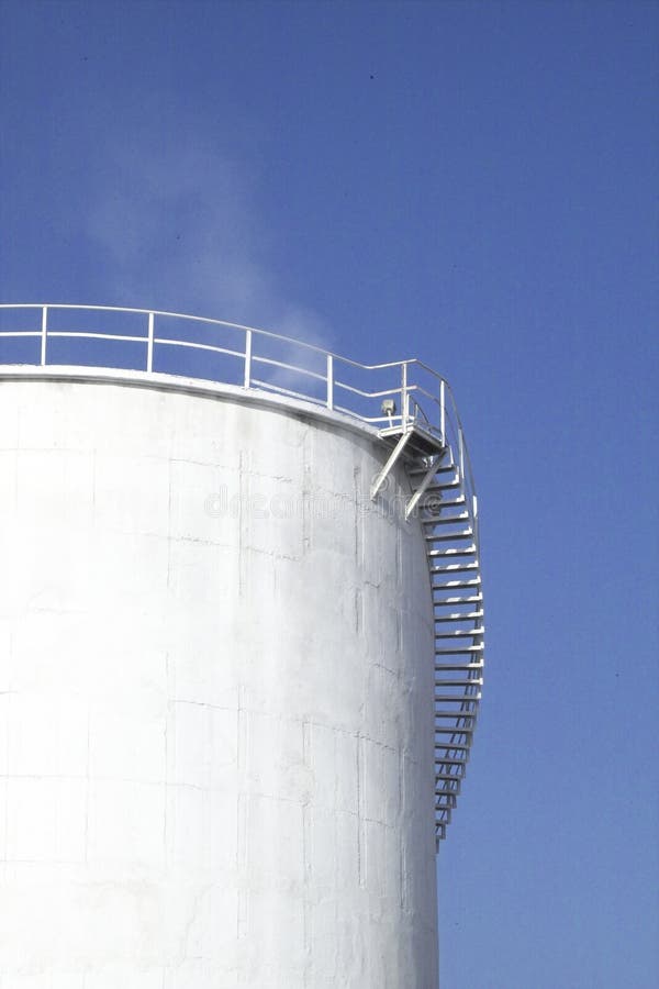 Silo Picture. Image: 1104316