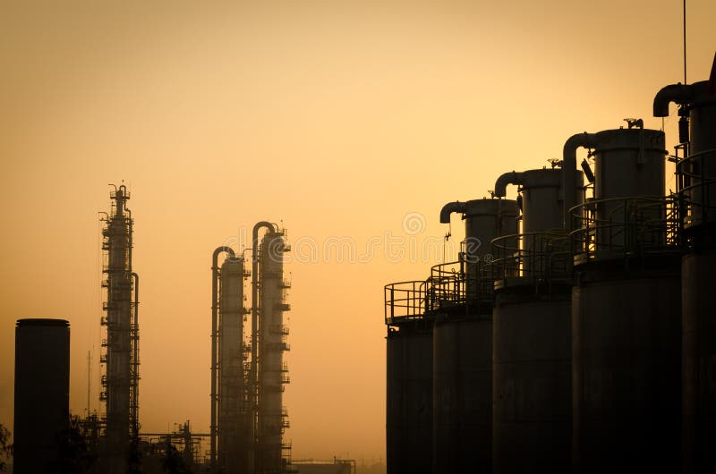 Silo and Column Tower Petrochemical Plant Stock Photo - Image of ...