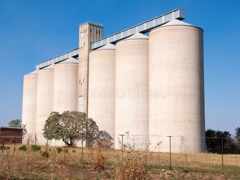 Gare De Silo De Grain, Saline, Le Kansas Photo stock - Image du texture ...