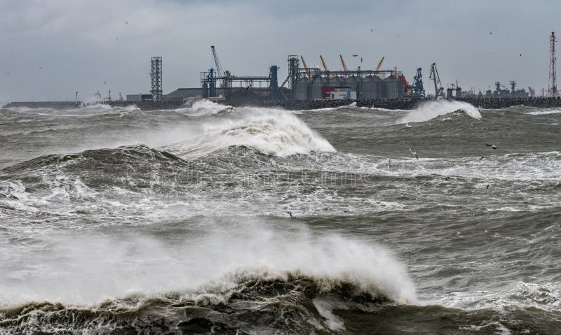 Silo Sea Scape during Powerful Storm Stock Image - Image of wave, scape ...