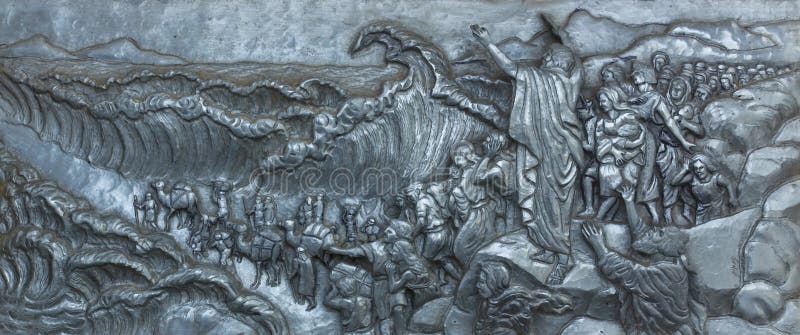 Silver carve. stock image. Image of gallery, metal, asian - 45649827