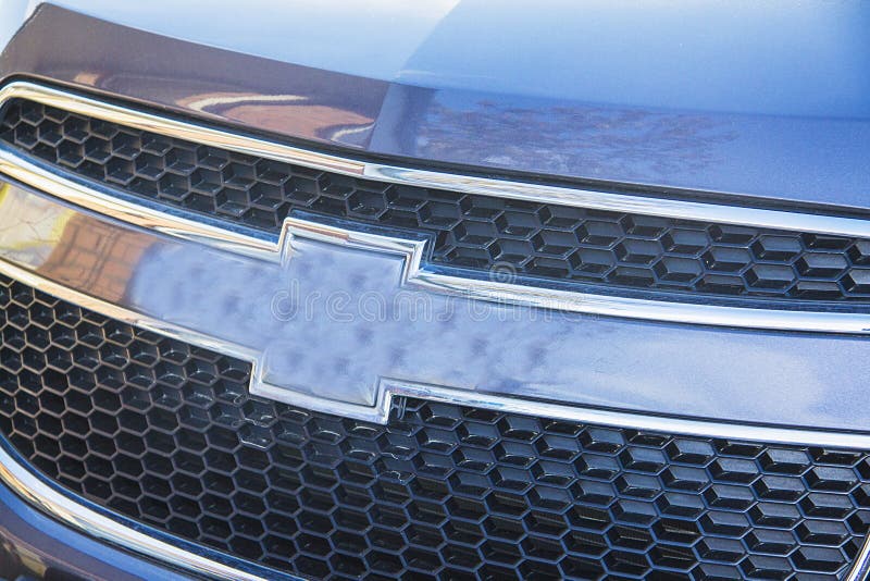 Silver Chevrolet Cruise Radiator Grill Editorial Photo - Image of alloy ...