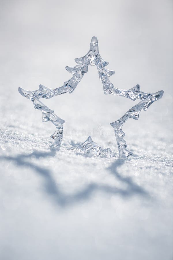 Silver Christmas Star on Snow Stock Image - Image of snow, card: 34515217