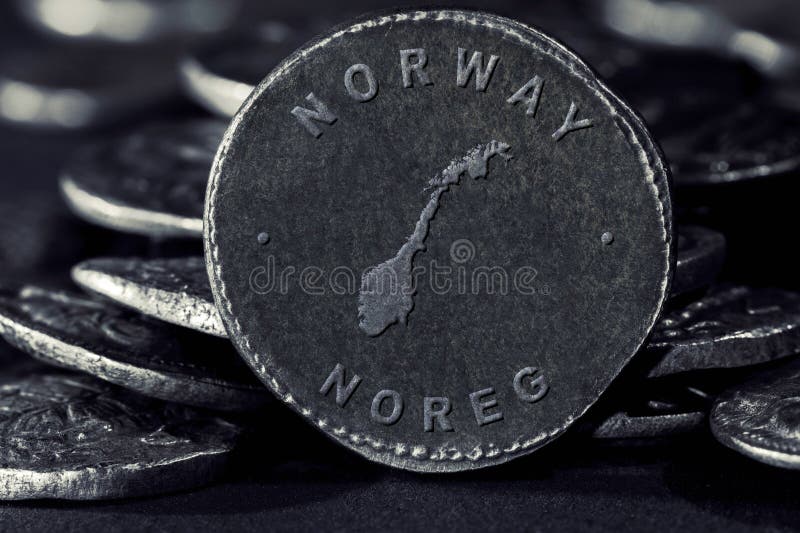 Silver Coin with Map of Norway Stock Illustration - Illustration of ...