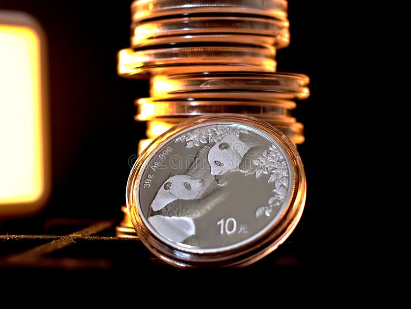 Silver Stack from 1oz Coins Stock Image - Image of yellow, warm: 288382401