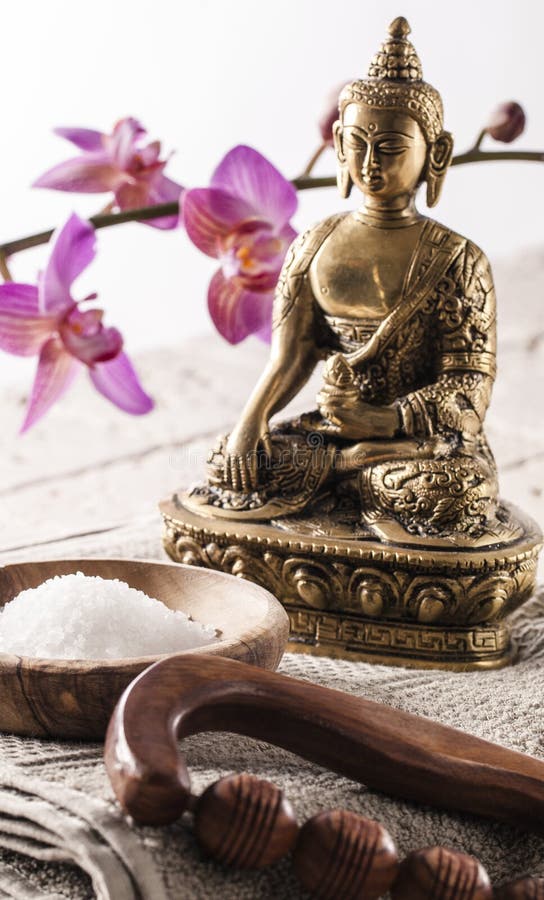 Simboli Di Zen Per Benessere Ed Energia Fotografia Stock - Immagine di ...