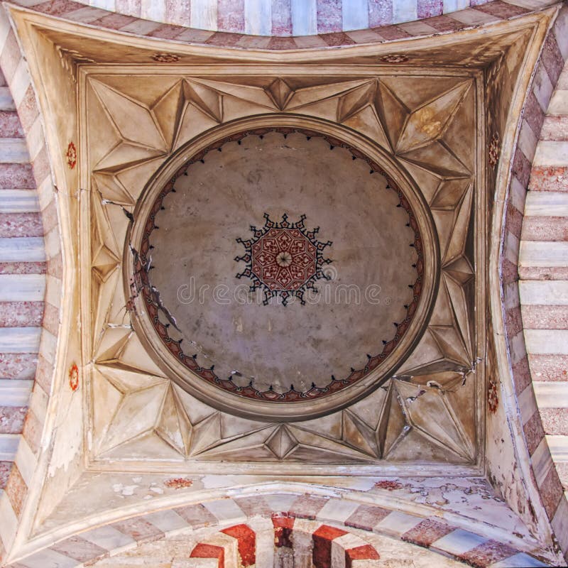 Simetria islâmica imagem de stock. Imagem de estilo, teto - 64818579