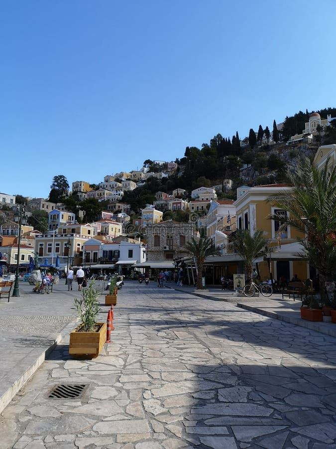 Simi town editorial photo. Image of simi, vacation, greece - 128697591