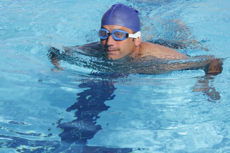 Simning fotografering för bildbyråer. Bild av badar, framdel - 20495465
