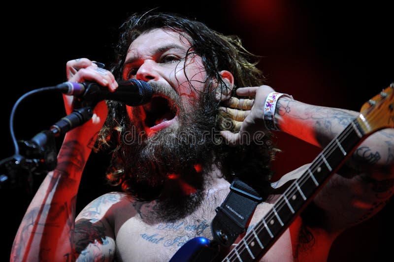 Simon Neil redaktionelles stockfoto. Bild von tätigkeit - 65563333