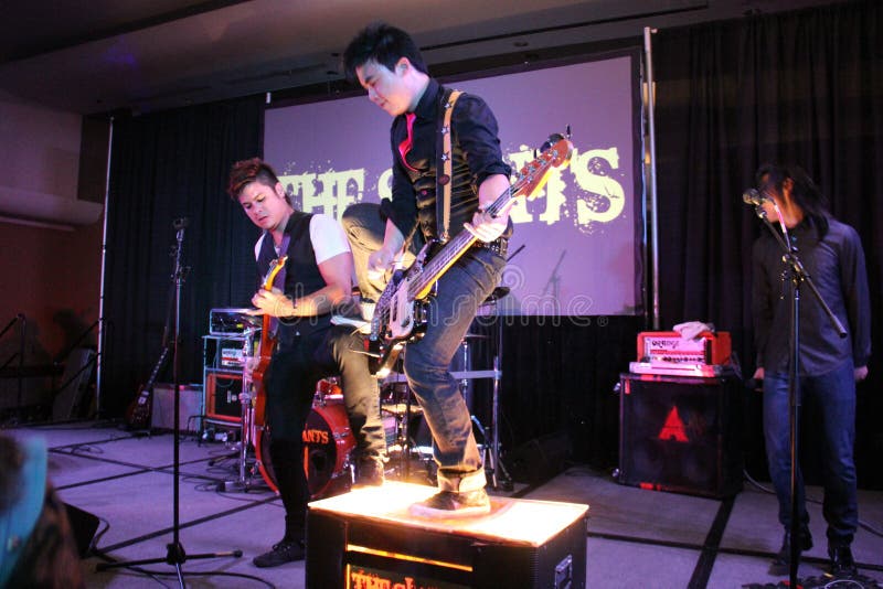 Simon Tam editorial image. Image of convention, player - 48524425