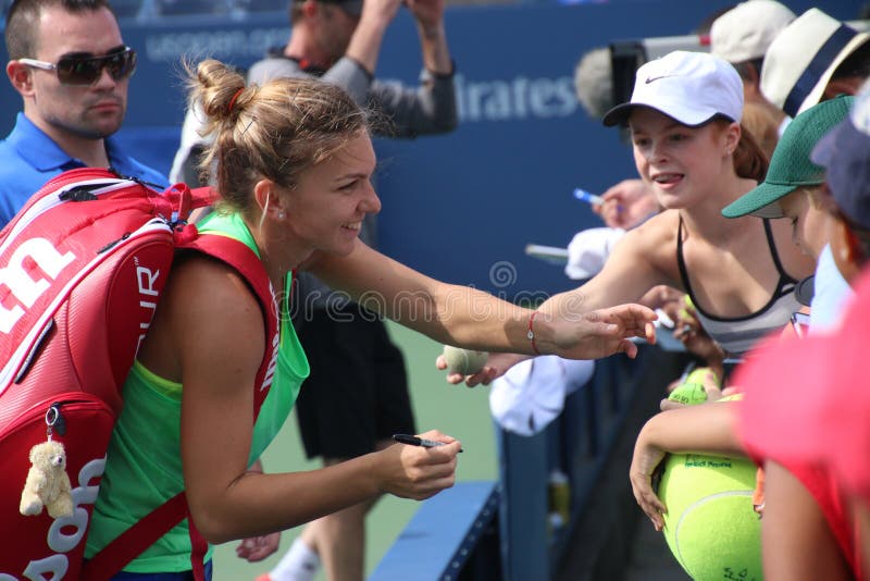 Simona Halep editorial photography. Image of flushing - 58808397