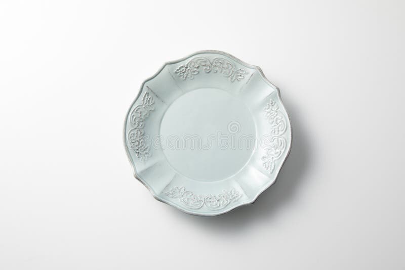 Simple and empty plate stock photo. Image of brown, food - 201229168