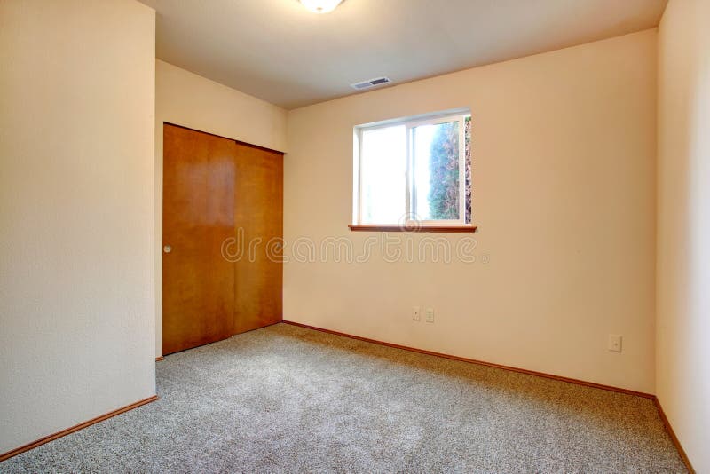 Simple Empty Room with Closet Stock Photo - Image of remodeled, real ...