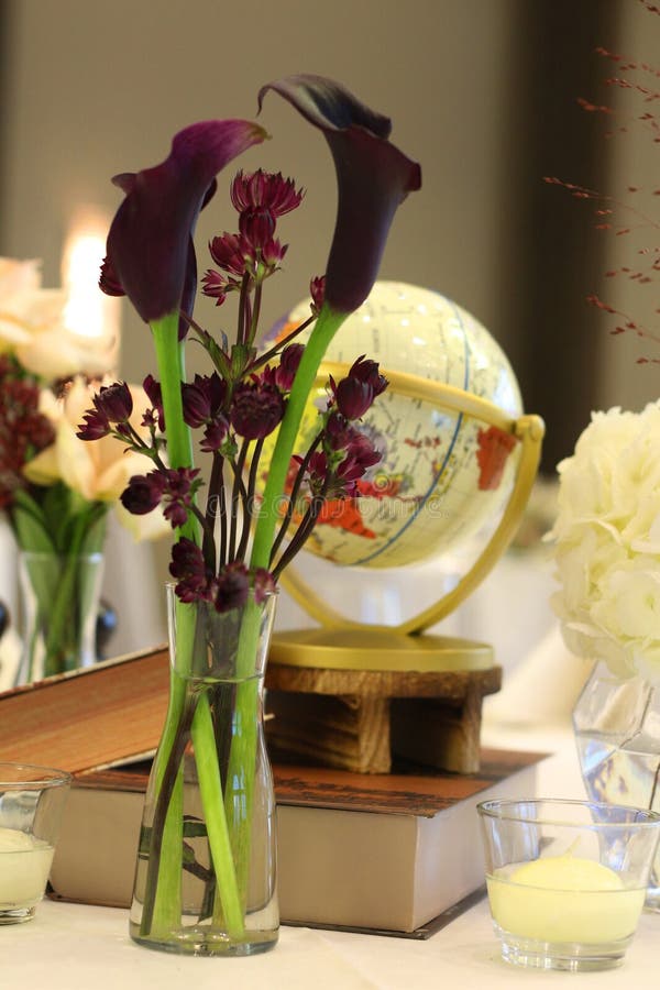 Simple Flower Arrangement in a Dining Table Stock Image - Image of ...