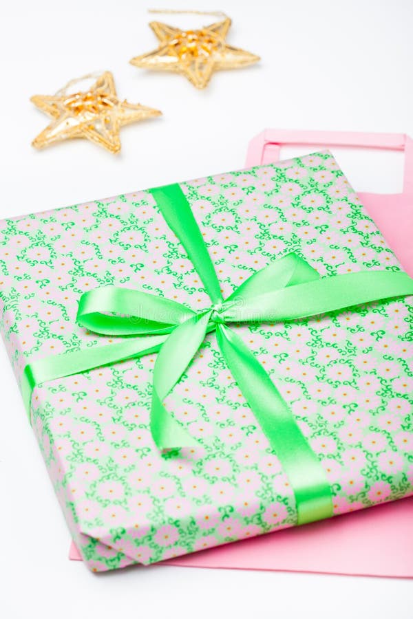 Simple gift with tag stock image. Image of gift, green - 27503209