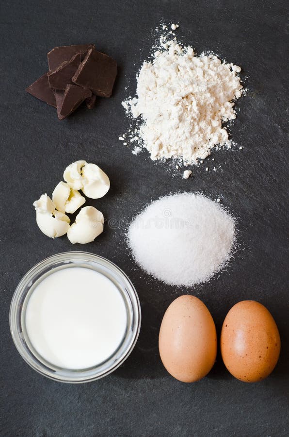 Simple Ingredients for Cake Stock Image - Image of sugar, flour: 21665111