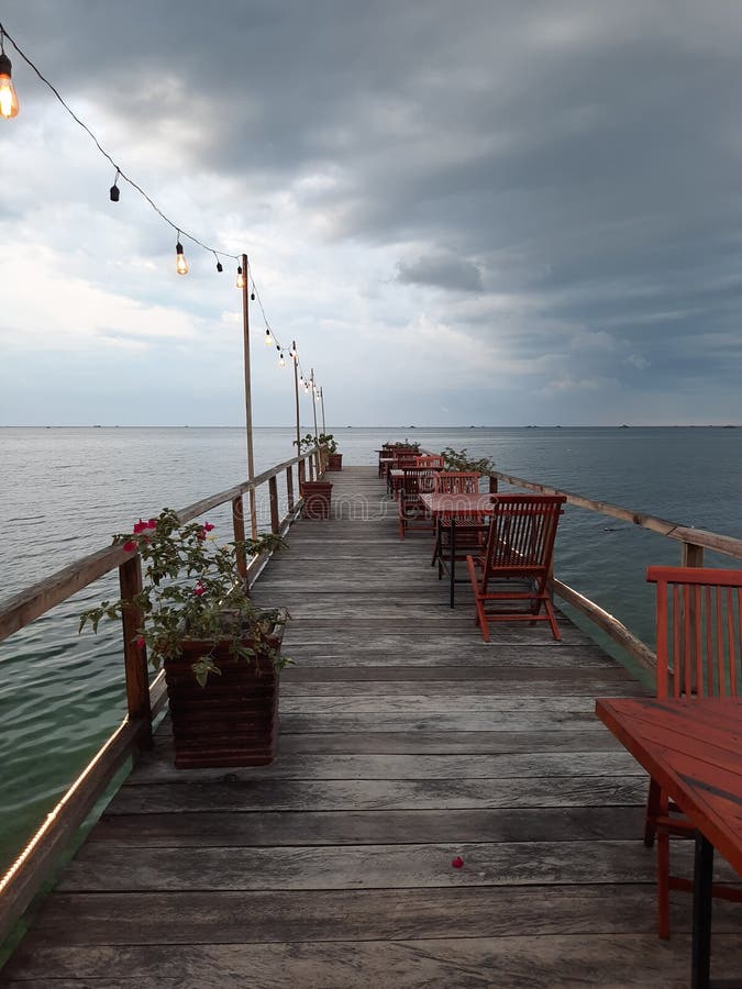 A Simple Place To Relax on the Beach Stock Photo - Image of winter ...