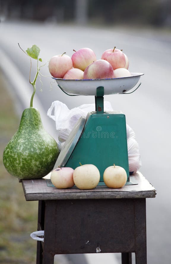 Simple Roadside Fruit Stand Stock Image - Image of apple, roadside ...
