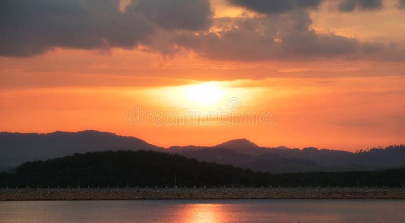 Simple sunset stock image. Image of sunset, light, beach - 100526337