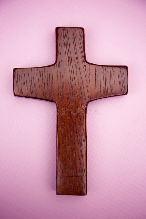 Simple Wooden Cross and Bible Stock Photo - Image of jesus, wood: 126835422