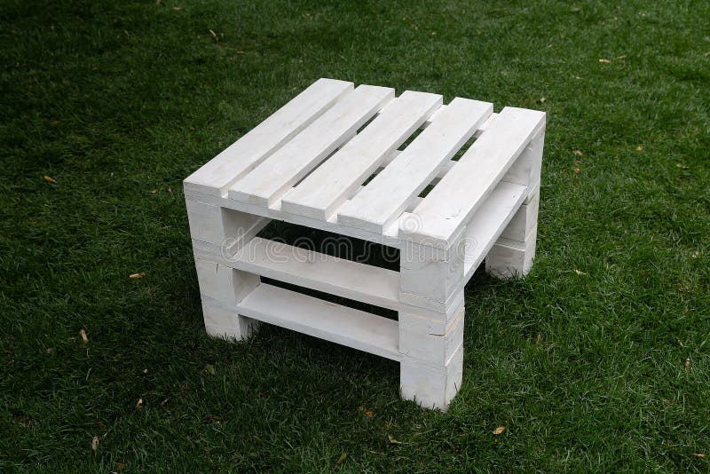 Simple Wooden White Stool Lawn Stock Photos - Free & Royalty-Free Stock ...
