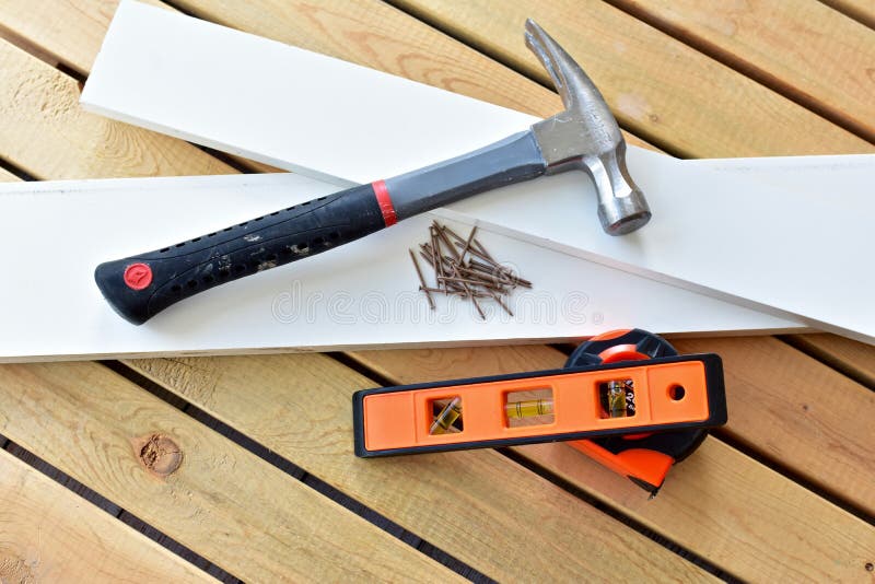 Simple Workshop Tools and Lumber for Handcrafted Woodworking Projects ...