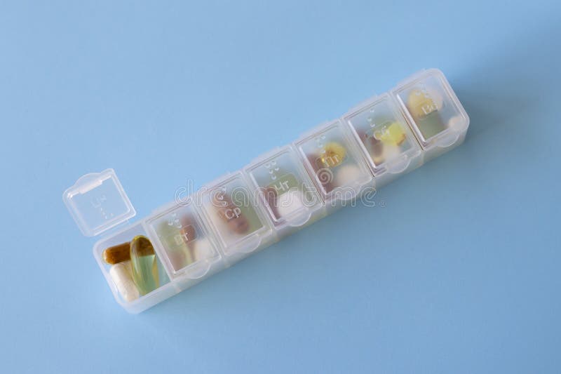 Simplify Your Life with a Pill Organizer - Easy Medication Management ...